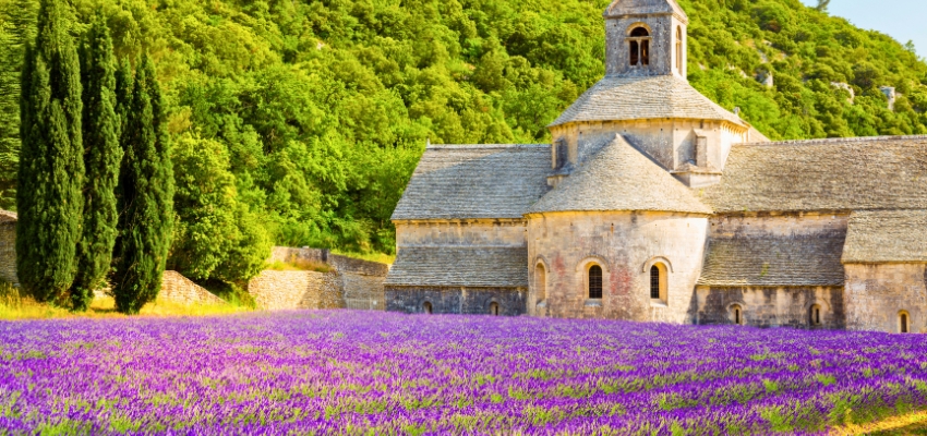 Where To Travel in Summer: Top Destinations To Visit